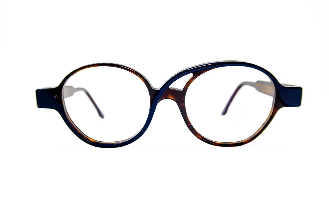 Pierre Eyeglasses | Elegant Eyewear – La Bleu Optique